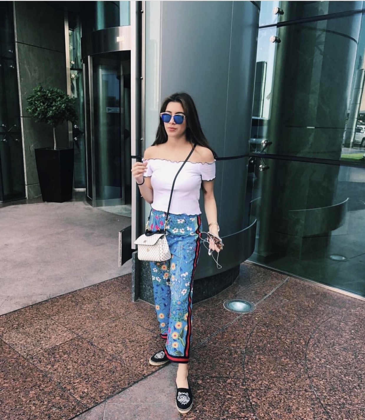 Who runs the world? Beauty bloggers! Momina Hashim - page3